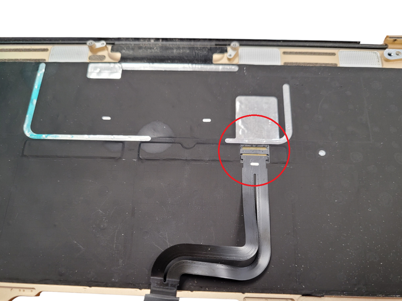 MacBook A1534 Keyboard (Upper Case) Replacement - TechToro.io