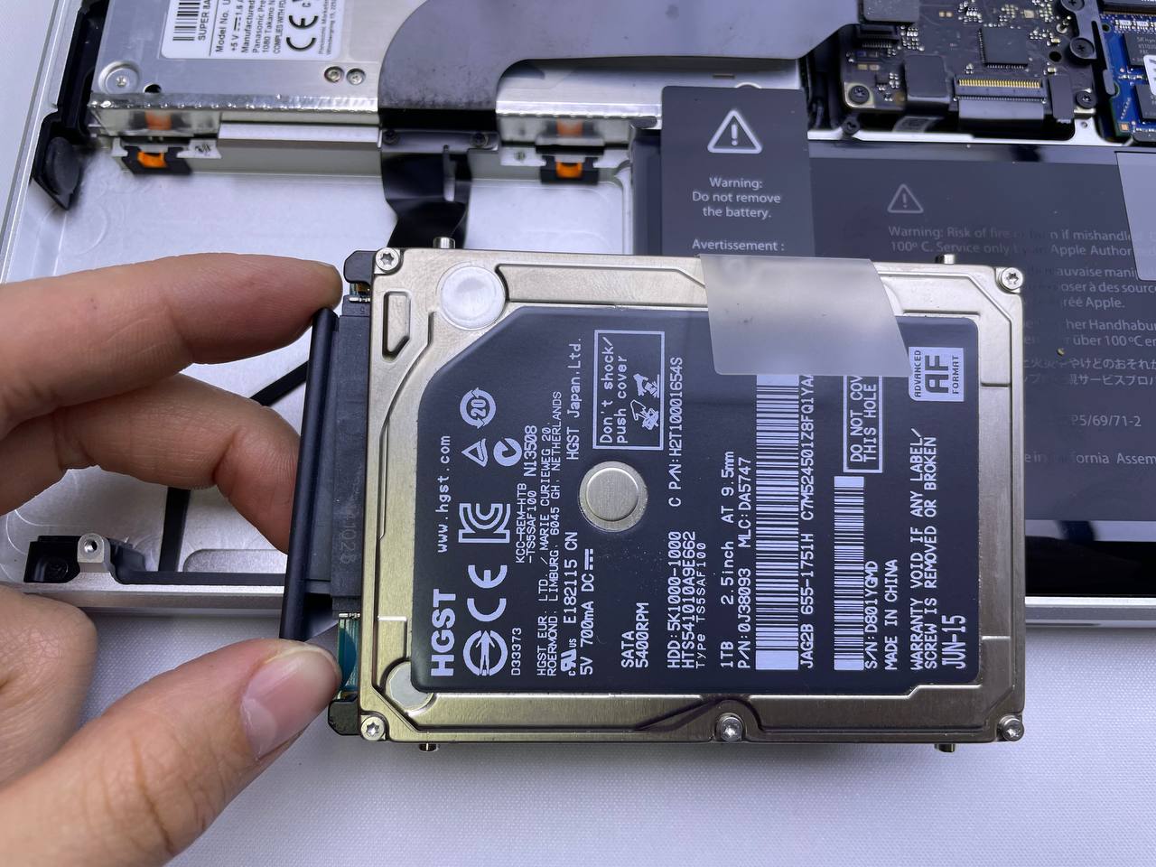 Easy-to-Use Guide to MacBook Pro Hard Drive Replacement - TechToro