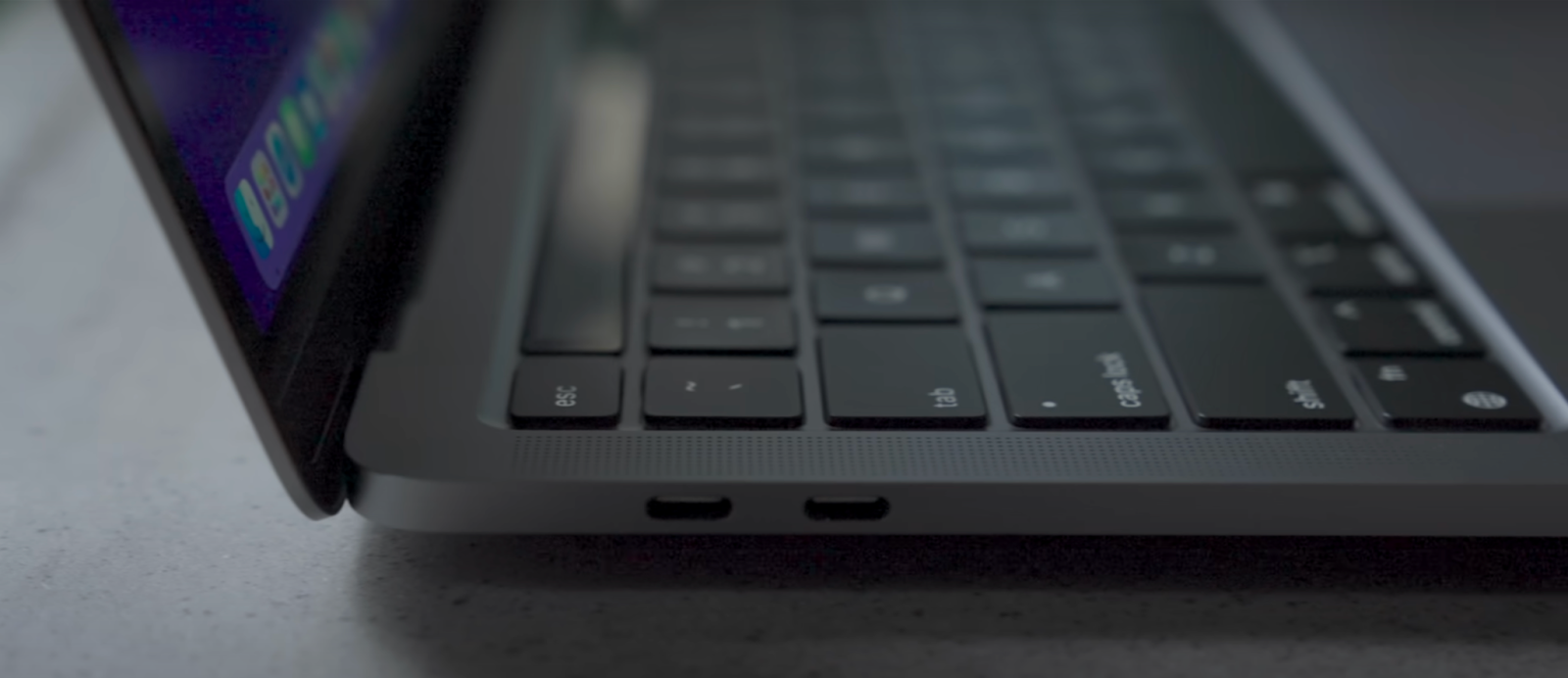 MacBook Pro 13-inch (2022) review - TechToro.io